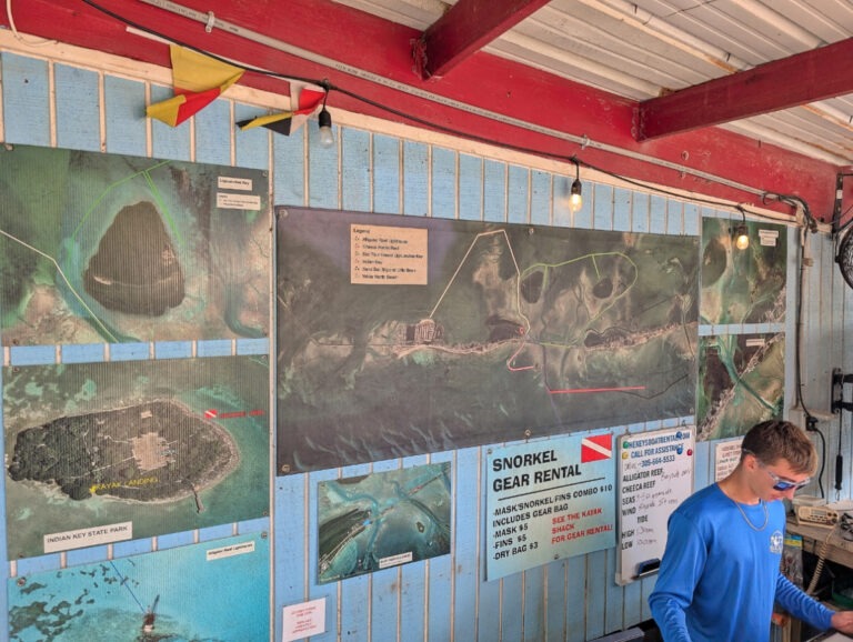 Florida Keys Boat Rentals: Exploring the Backwaters on Your Own